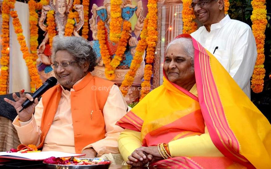 8 Gayatri Family Celebrates Gita Jayanti and Birth Anniversary of ... 8 Gayatri Family Celebrates Gita Jayanti and Birth Anniversary of ...